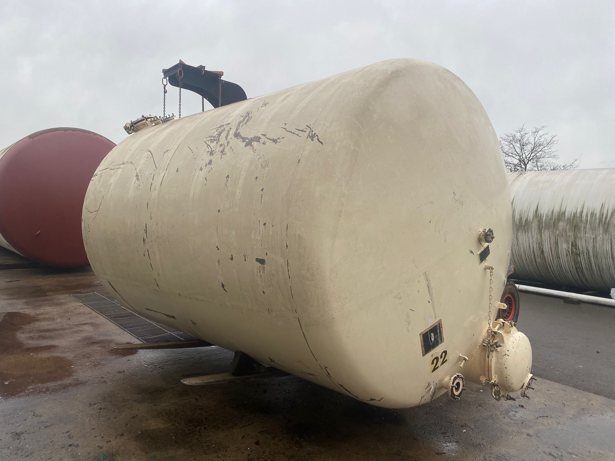 T49: Stahltank mit Innenbeschichtung, liegend, Volumen: 22 m³ ...